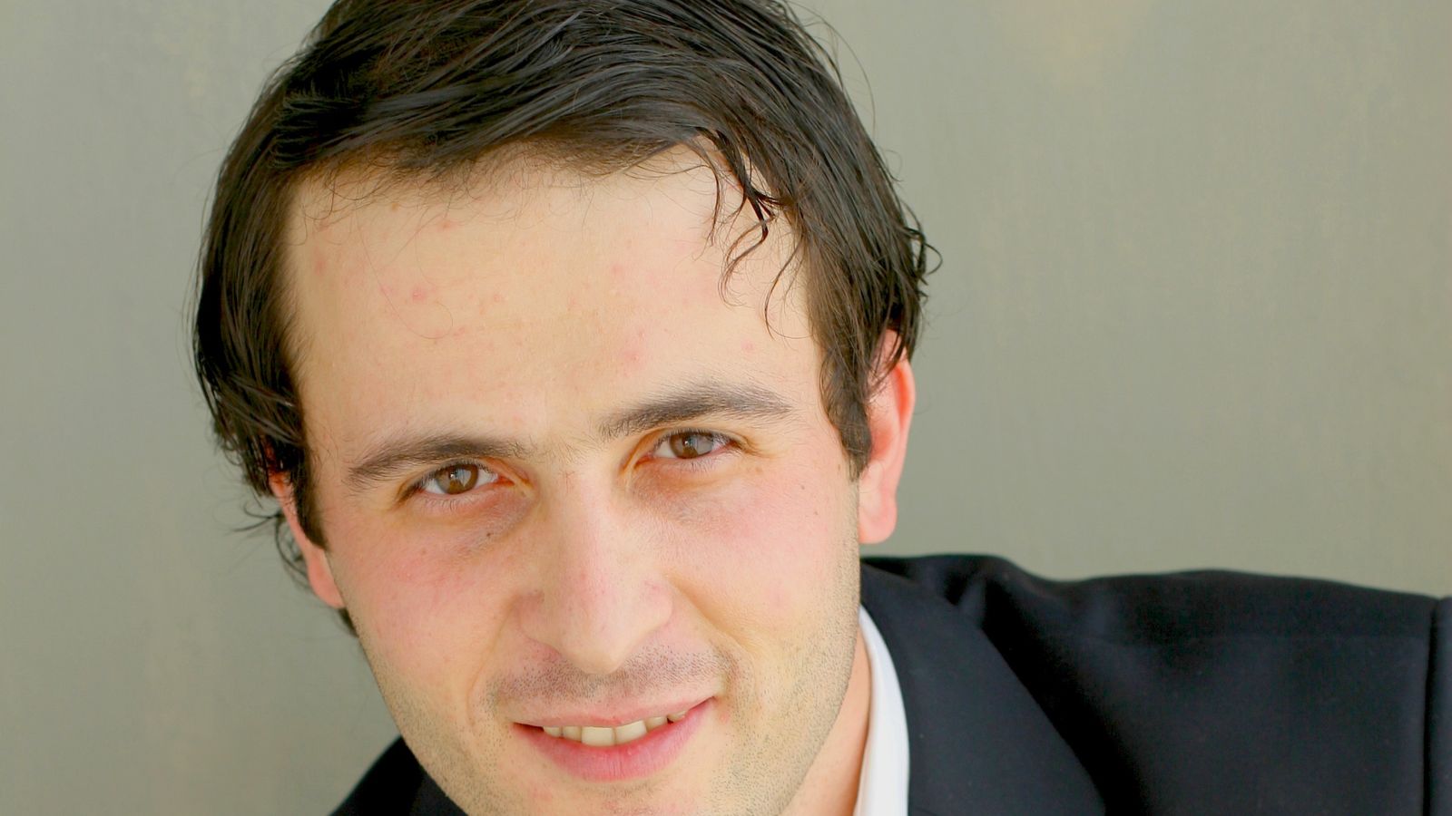 Giorgi Latsabidze - Steinway & Sons