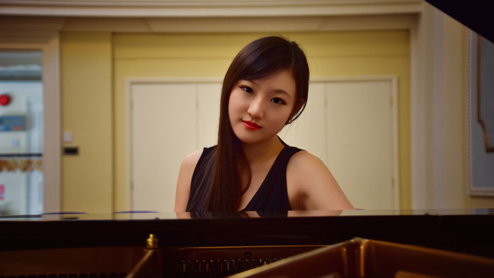 Sunny （Yun） Li - Steinway & Sons